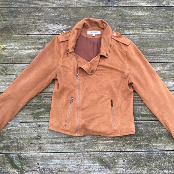 Alice Blue | Jackets & Coats | Alice Blue Urban Outfitters S Suede Moto ...